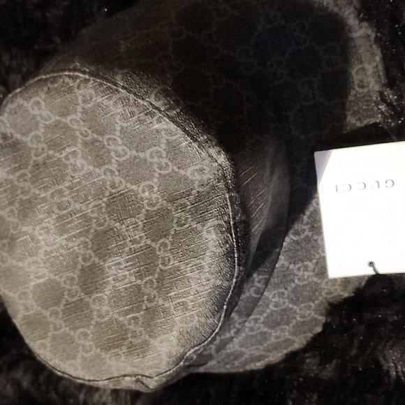 Gucci | Accessories | Gucci Hat | Poshmark
